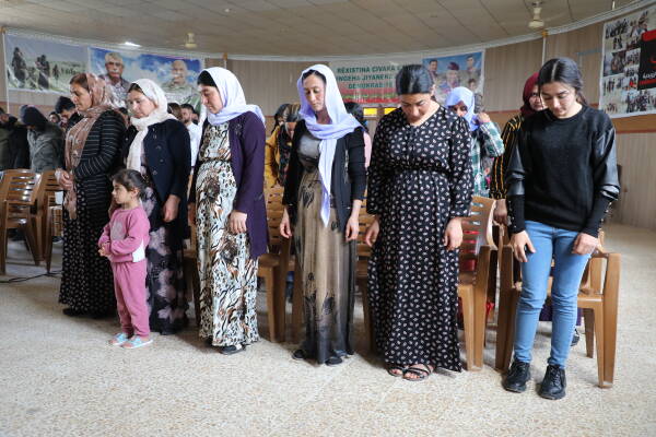 Belgefîlma Hêza li Şengalî hat temaşekirin - taje